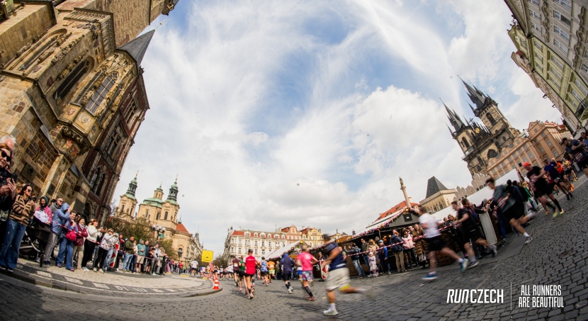 MEZZA MARATONA DI PRAGA 2026 | 21K | Iscrizioni, percorso, costo ...