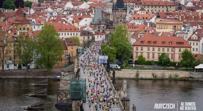 MARATONA DI PRAGA 2025 | 42K | Iscrizioni, percorso, costo, pettorale ...